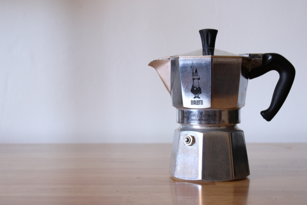 Cómo Hacer Café en Cafetera Italiana: Guía Completa y Detallada - La ...